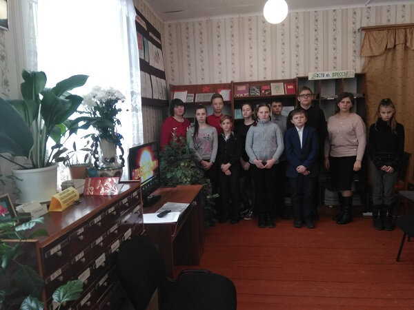 Kütüphaneler Лопатенская библиотека, Brianskaya oblastı, foto