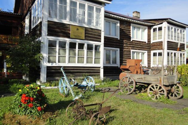 Müzeler ve sanat galerileri Regional State Financed Institution of Kamchatka Regional Integrated Museum Milkovo, Kamçatski krayı, foto