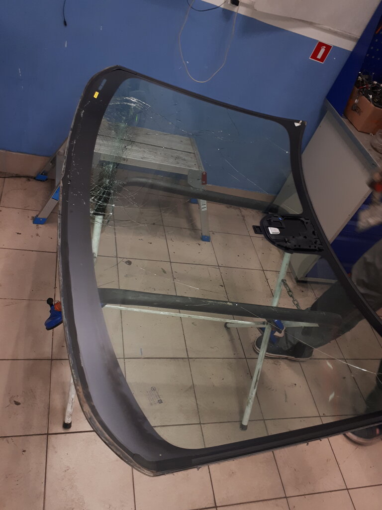 Otomobil camları Elast-Auto, Saint‑Petersburg ve Leningradskaya oblastı, foto