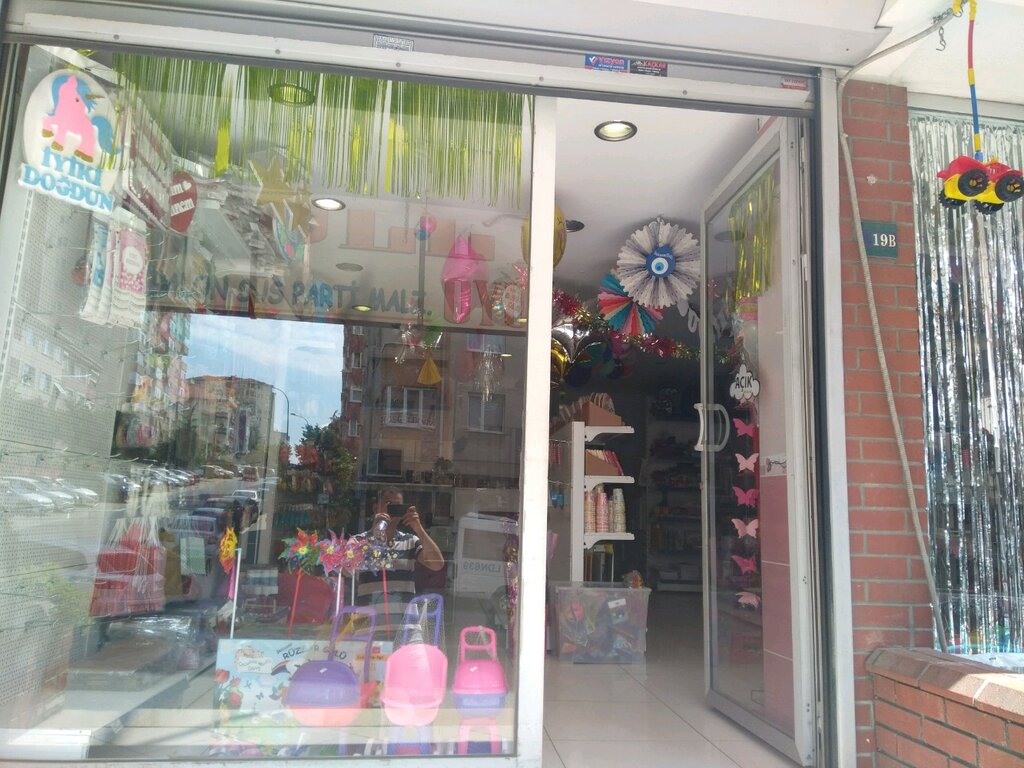 Çocuk oyunları ve oyuncakları Fulya oyuncak, İstanbul, foto