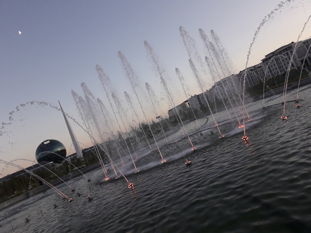 Çeşme The Singing Fountain, Astana, foto