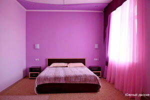 Otel Yuzhny Dvorik, Kerç, foto