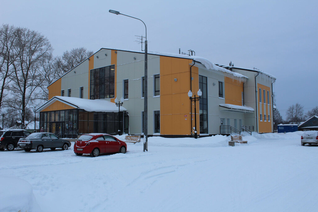 Kültür merkezleri Центр народных ремесел Берегиня, Kargopol, foto