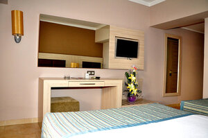 Palmeras Beach Hotel (Antalya, Alanya, Konaklı Mah., İskele Sok., 7A), otel  Alanya'dan