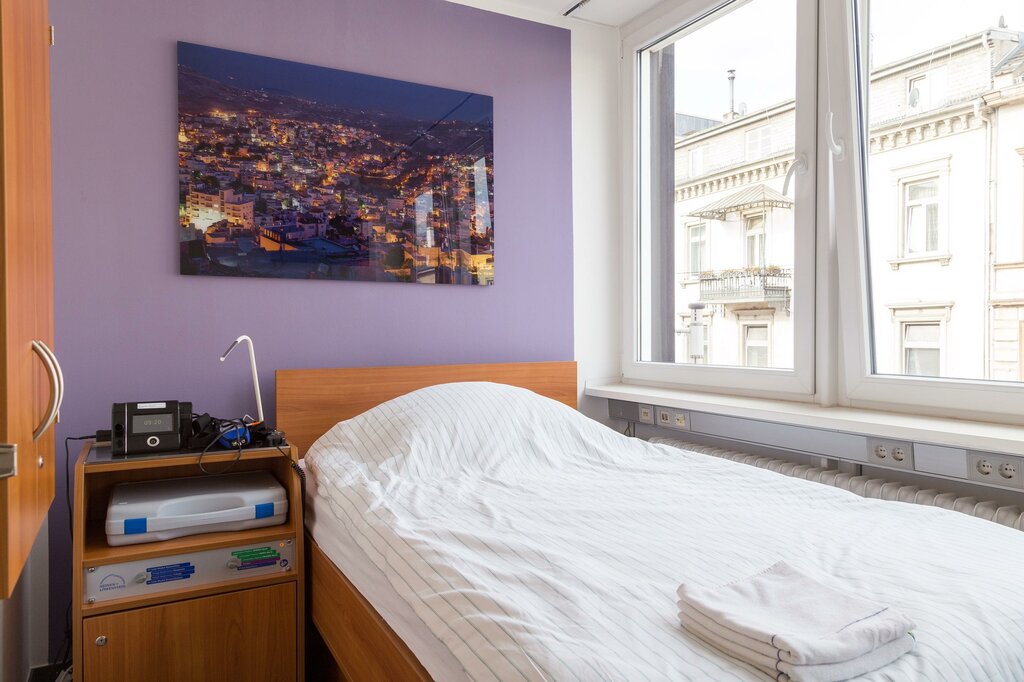 Aile sağlığı merkezi Schlaflabor Wiesbaden - Dr. med. Osama Abu Hassan, Wiesbaden, foto