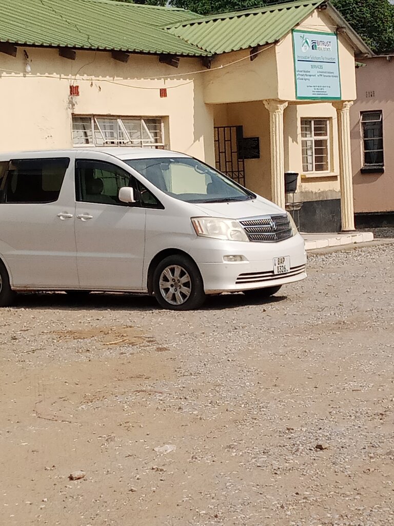Uzman hizmetleri Bitrust Real Estate, Lusaka, foto