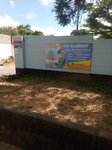 Roma Parish Academy (Lusaka, Rhodes Park), ortaokul  Lusaka'dan