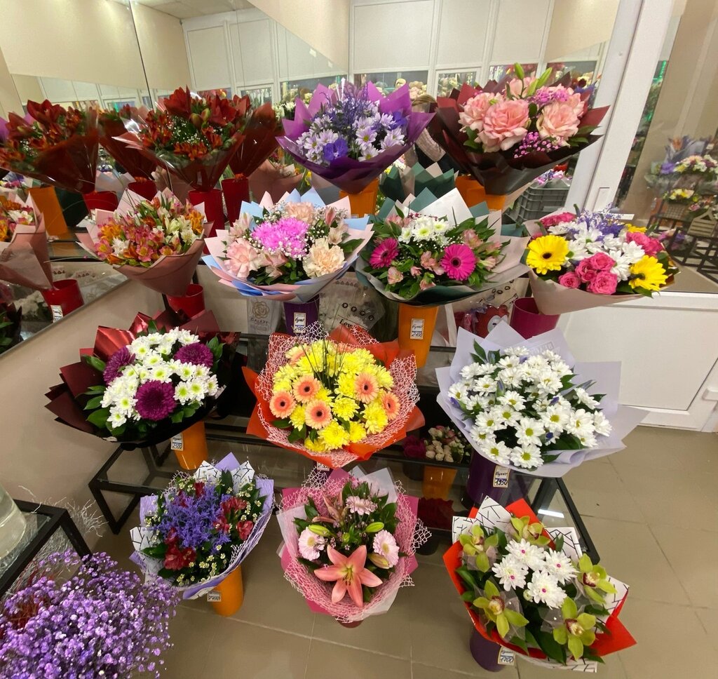 Çiçekçiler ЦветыОптРозница, Saint‑Petersburg, foto