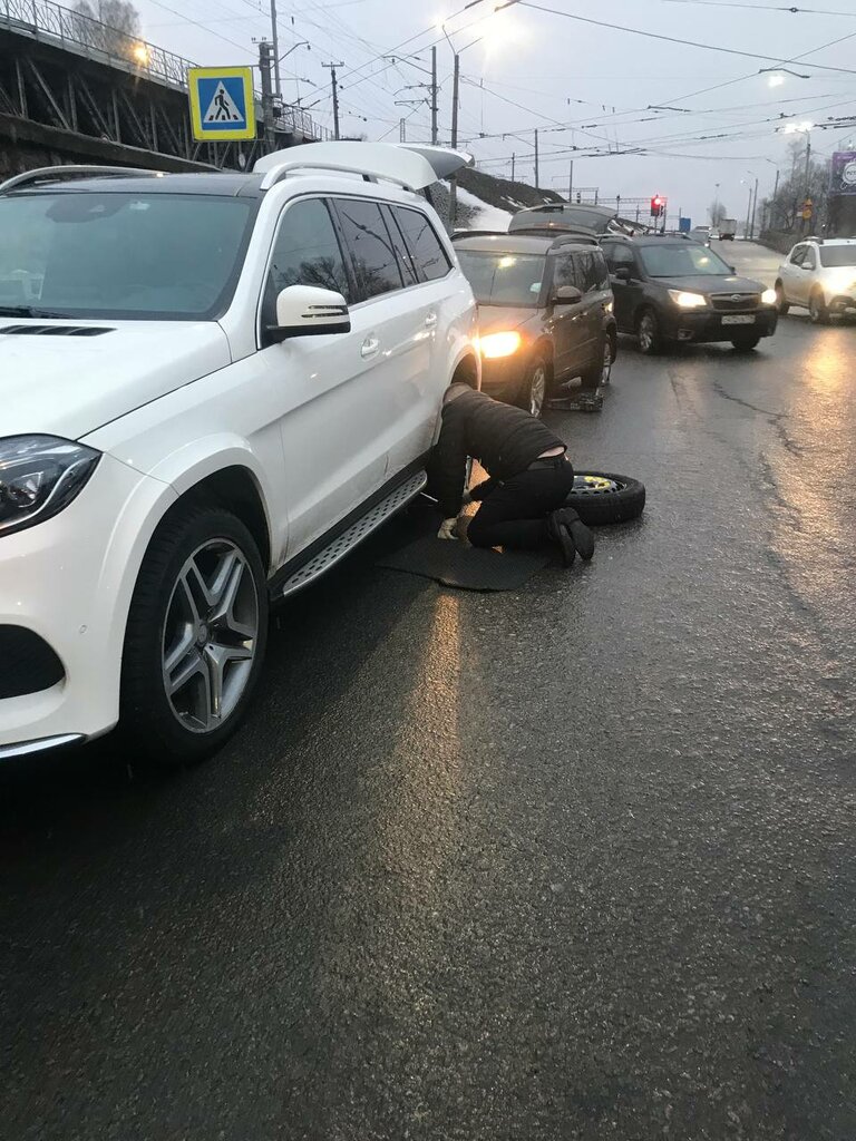 Oto lastik tamiri Dialog-auto, Moskova, foto