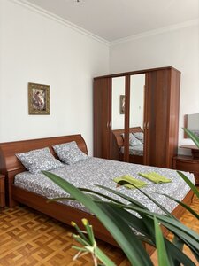 Гостевой дом на Грина 11 (Grina Street No:11, 5th Microdistrict), otel  Gelencik'ten
