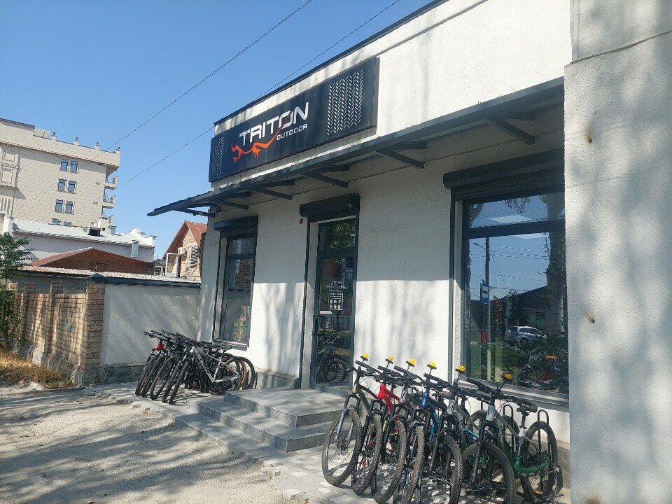 Spor mağazaları Triton, Bişkek, foto