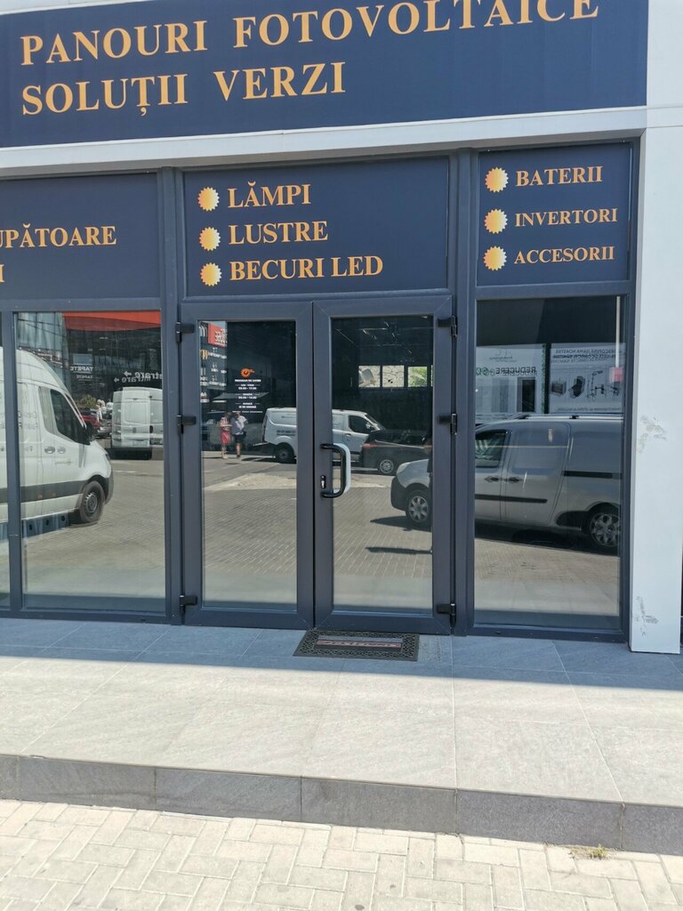 Lamba ve avize mağazaları Eco Schimb, Kişinev, foto