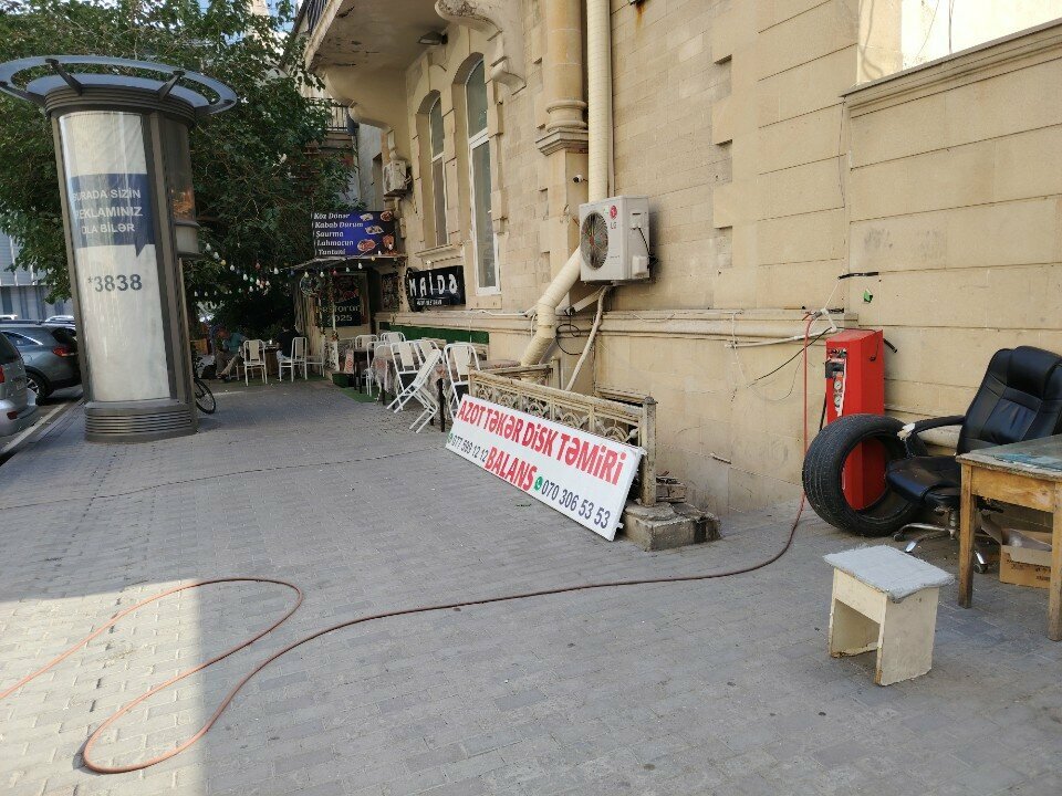 Oto lastik tamiri Azot Təkər Disk Təmiri, Bakü, foto