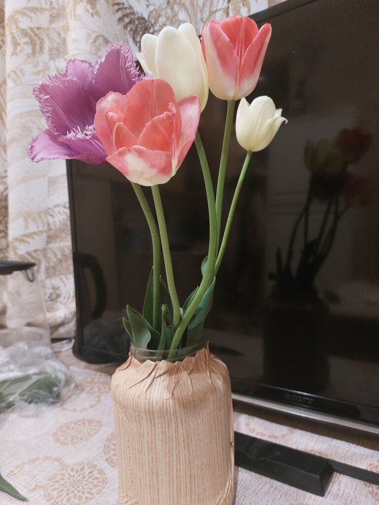 Alışveriş merkezleri Студия шугаринга Надежды Пономаревой, Sverdlovskaya oblastı, foto