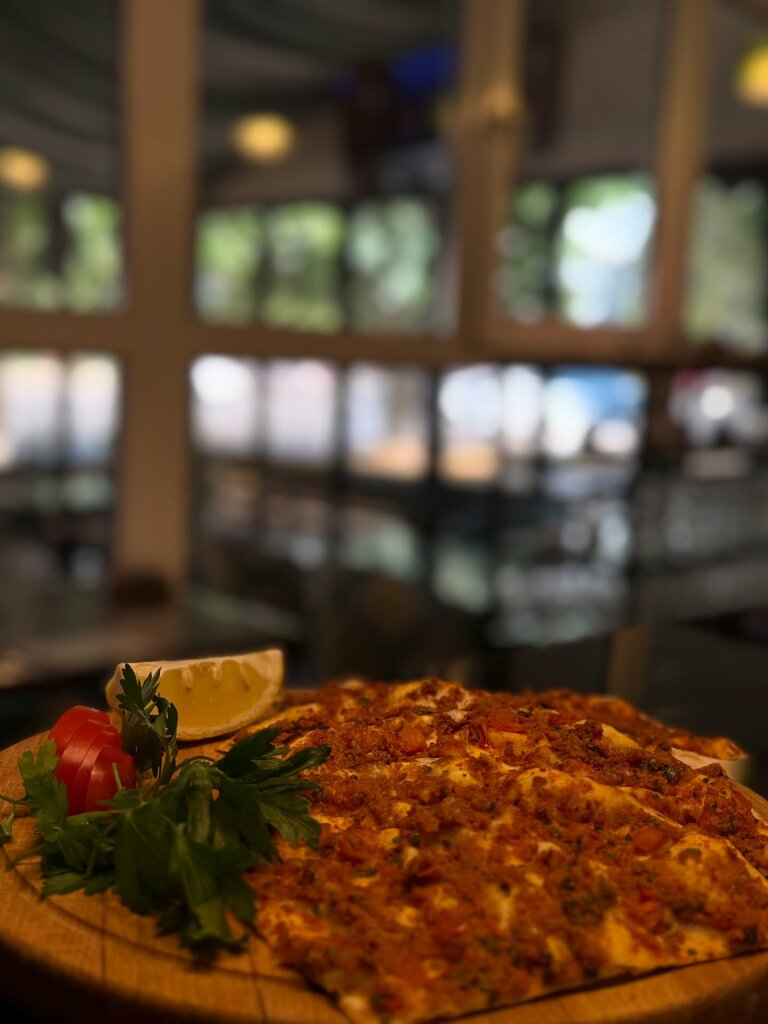Kafe Istanbul, Nalchik, foto