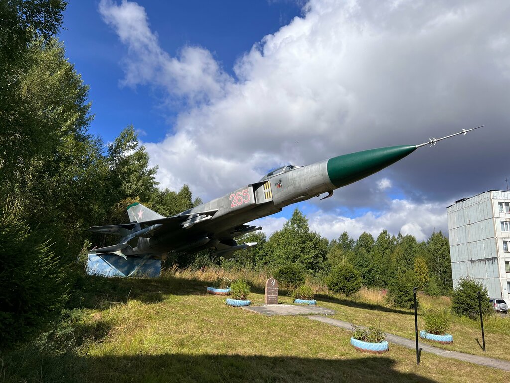 Teknoloji anıtı Самолëт Су-15, Karelya, foto