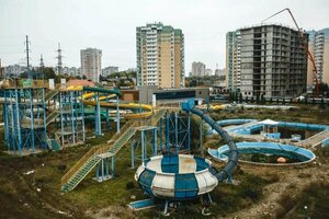 Заброшенный аквапарк Экватор (Krasnodar, Karasunskiy City administrative district, mikrorayon Gidrostroiteley), unutulmaz olayların yeri  Krasnodar'dan