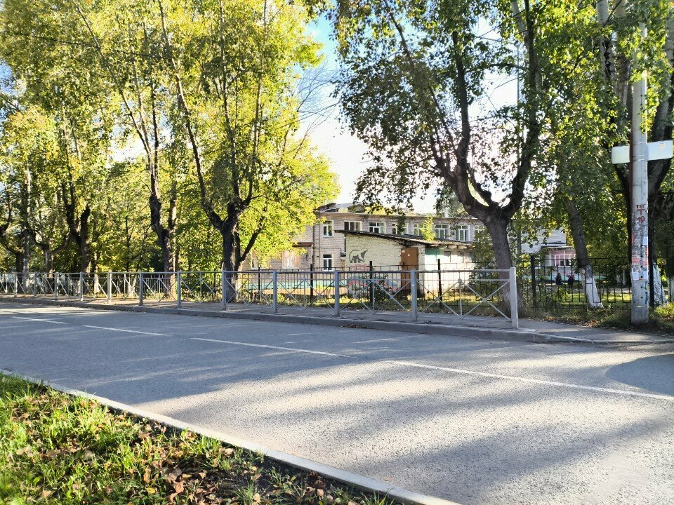 Ortaokul Dialog, bulding #3, Perm, foto