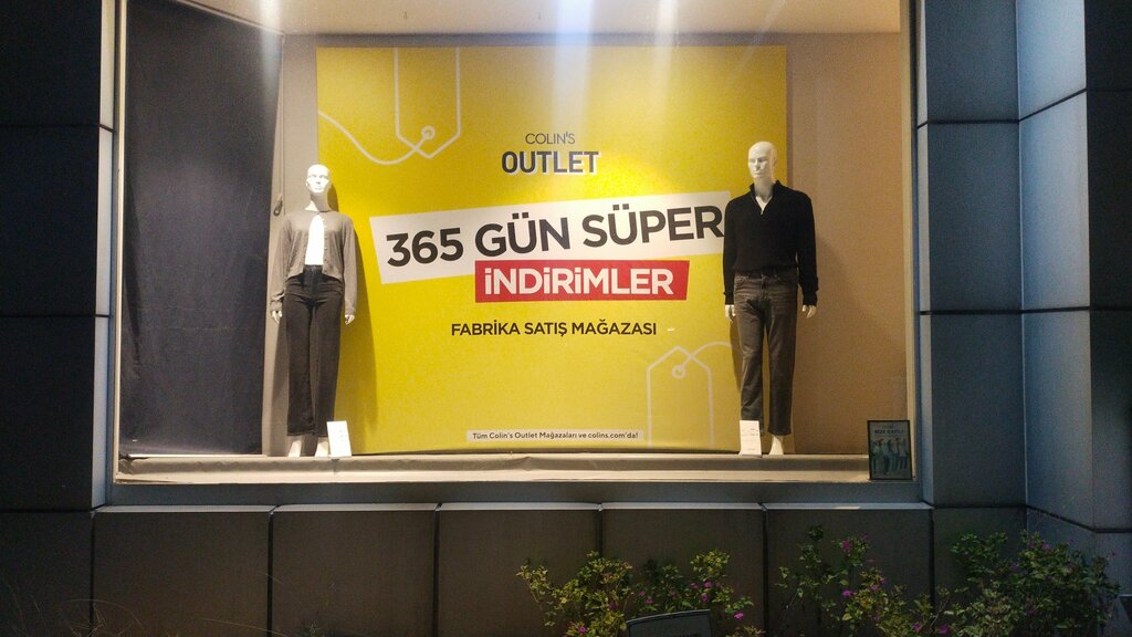Spor giyim ve ayakkabı Colin's Fabrika Satış Mağazası, Ergene, foto