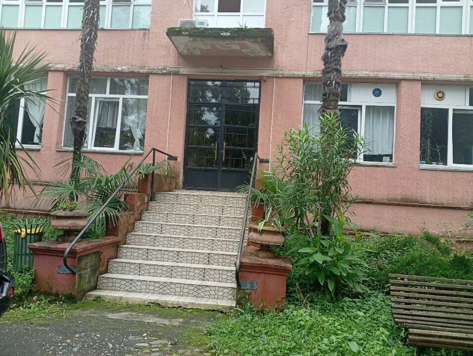 Uzmanlık hastaneleri Batumi Regional Center of Infectious Patology, Aids and Tuberculosis, Batum, foto