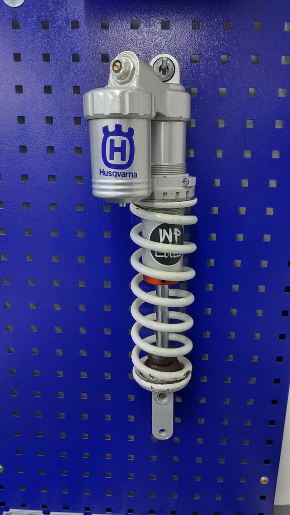 Motosiklet tamiri Wp_lab, Minskaya oblastı, foto