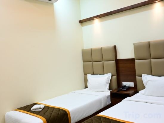 Otel Hotel Unnati Stay Inn Vijayapura by Hrg, Bijapur, foto