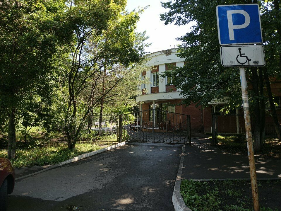 Belediyeler, devlet daireleri Управление архитектуры, градостроительного и жилищного развития, Naberejniye Çelny (Yar Çallı), foto