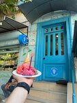 Spaguletti Ice Cream & Waffles (Merab Kostavas Street No:21), dondurmacılar  Tiflis'ten