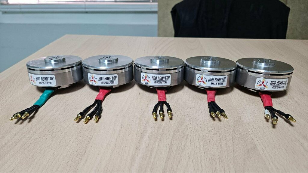 Elektrikli motor firmaları Авиатор, Novosibirsk, foto