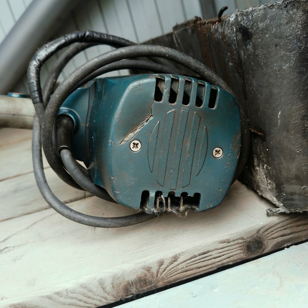 Elektrik ve benzinle çalışan aletler Прокат электроинструментов, Artem, foto