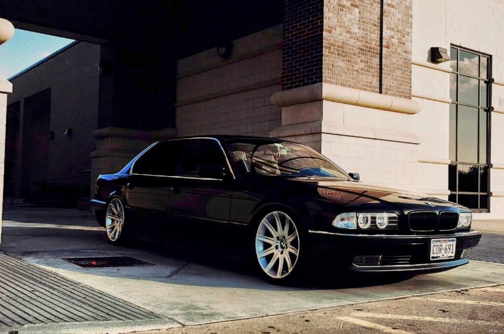 Otomobil servisi Автосервис, Kalujskaya oblastı, foto