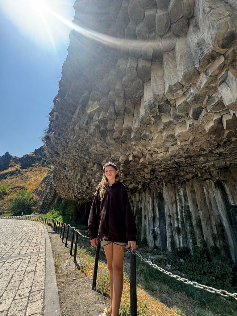 Restoran Ymphony Of Stones Restaurant, Kotayk, foto