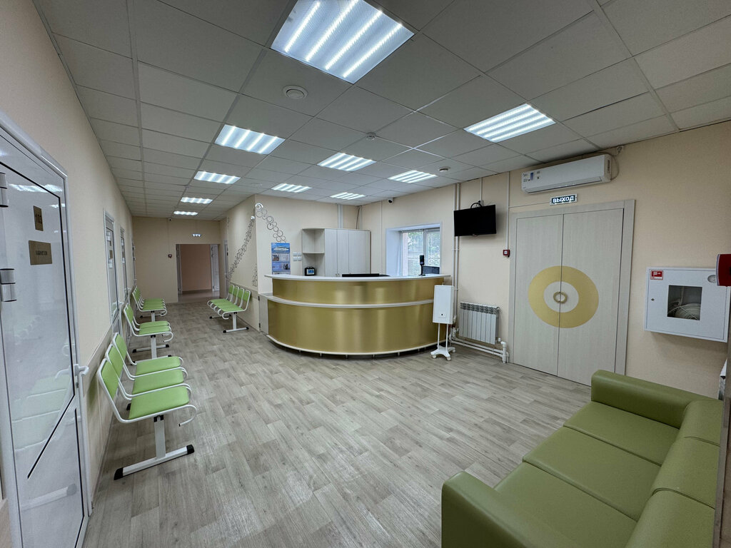 Tıp merkezleri ve klinikler Medkom. C, Sergaç, foto