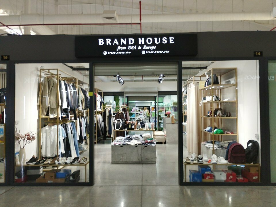 Giyim mağazası Brand house, Çimkent (Şımkent), foto