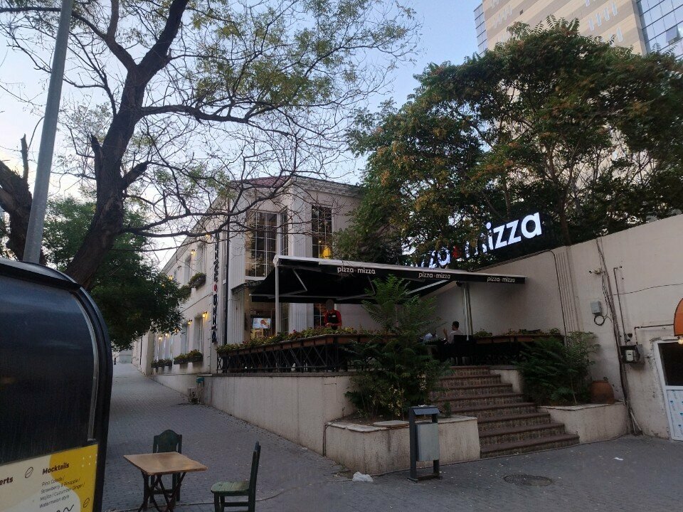 Pizzacılar Pizza Mizza Caspian, Bakü, foto