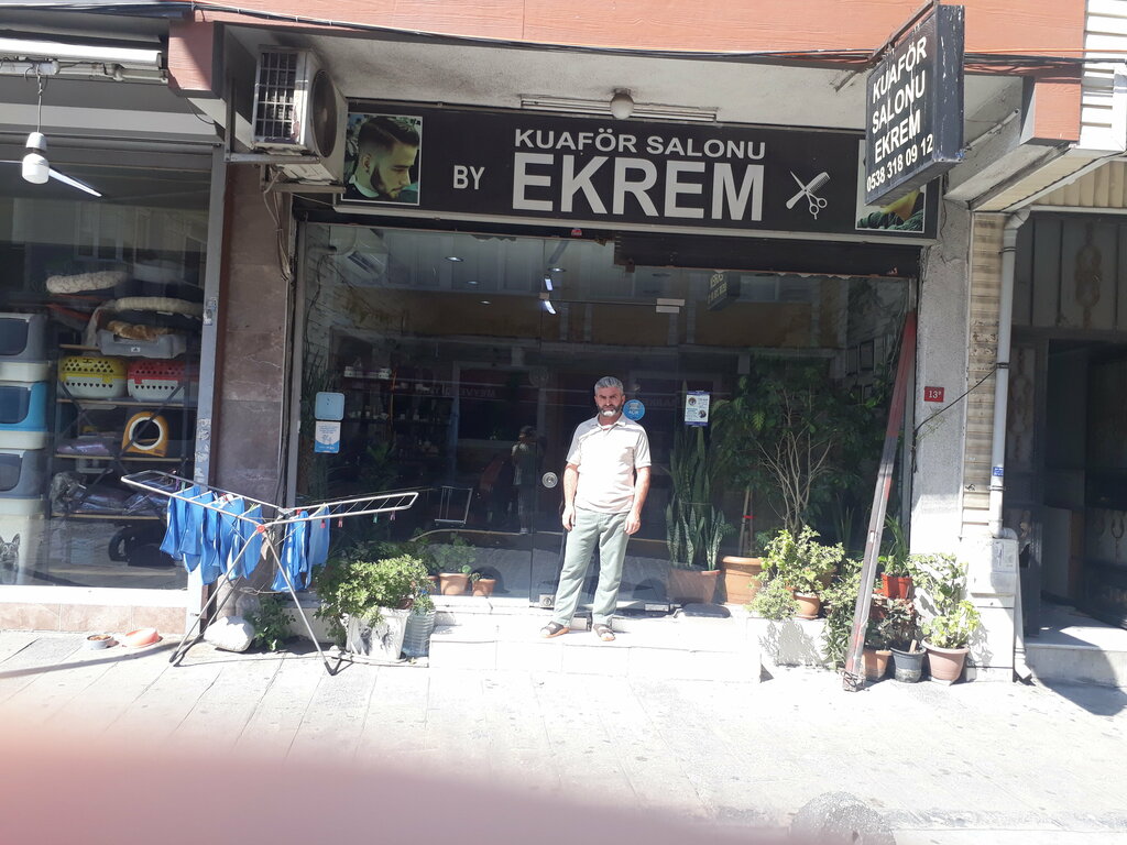 Kuaförler By Ekrem Kuaför Salonu, İstanbul, foto