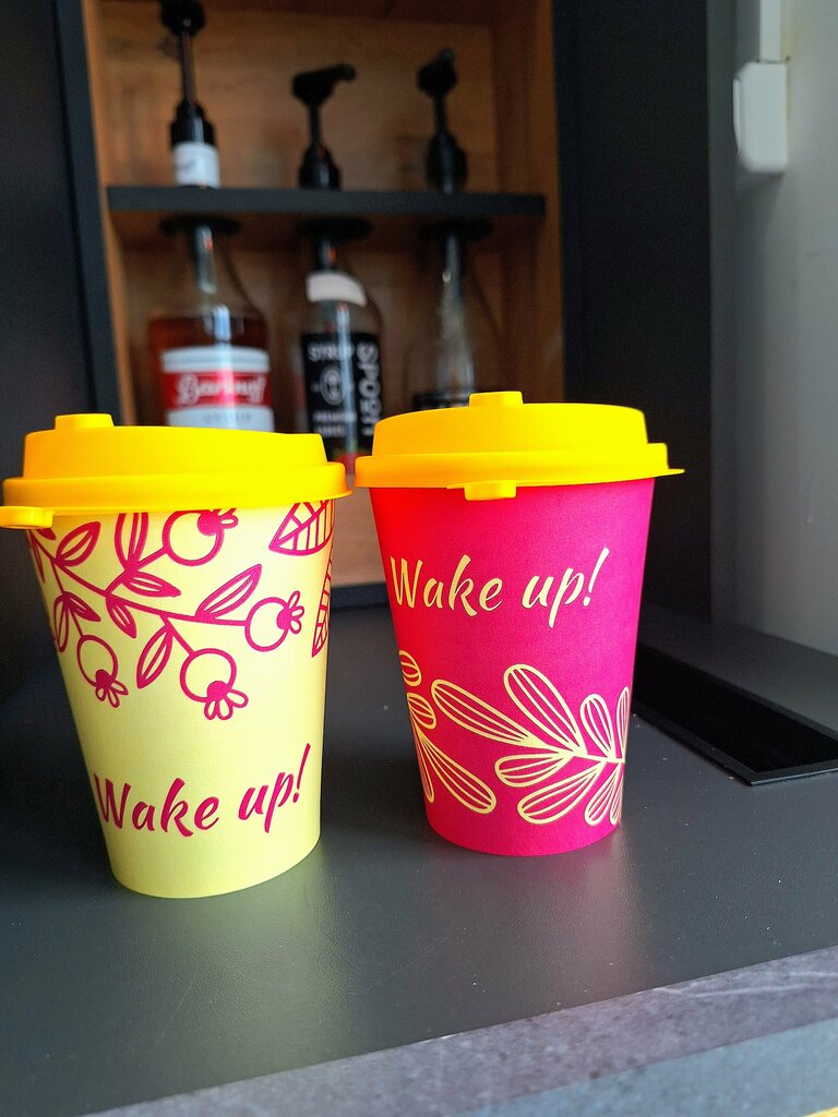 Al götür kahve Кофе SoVa, Moskova, foto