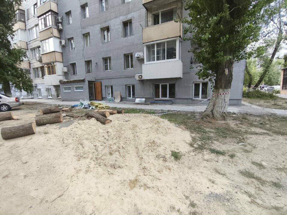 Aşılama noktası Клиническая больница скорой медицинской помощи № 7, поликлиника, пункт вакцинации, Volgograd, foto