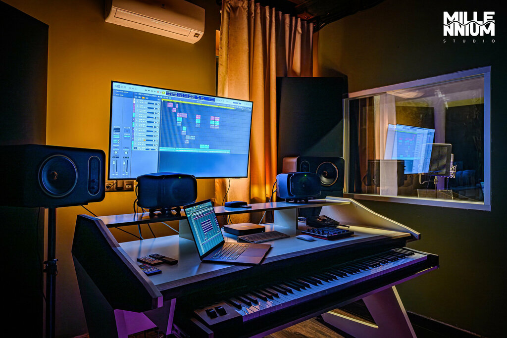 Ses kayıt stüdyoları Millennium studio, Moskova, foto