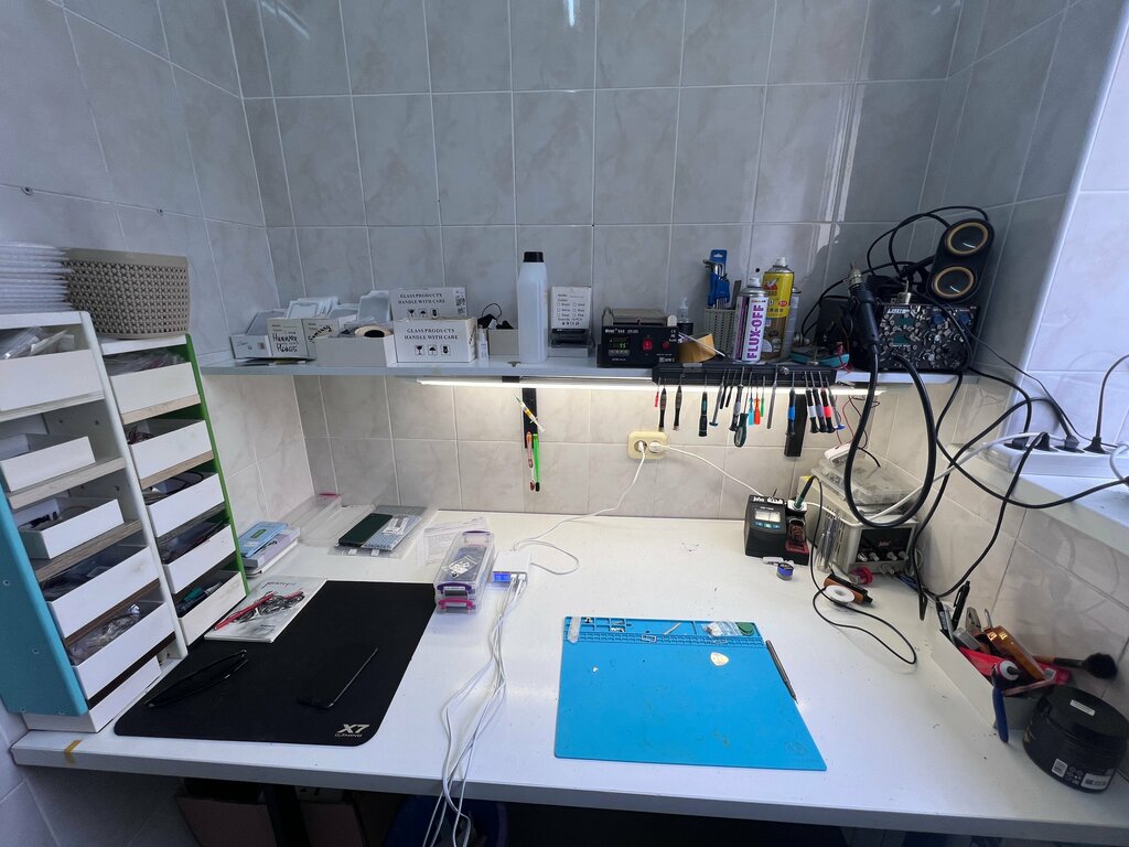 Telefon tamir servisi InstaFix.by, Marjina Gorka, foto