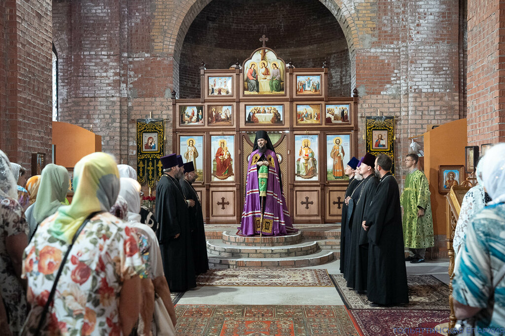 Ortodoks kiliseleri Храм во имя преподобного Серафима Саровского, Tolyatti (Togliatti), foto