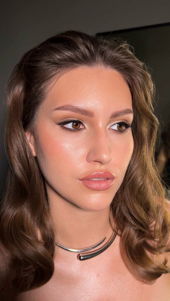 Stil uzmanı, makyöz Визажист Ксения Афонина, İvanovo, foto