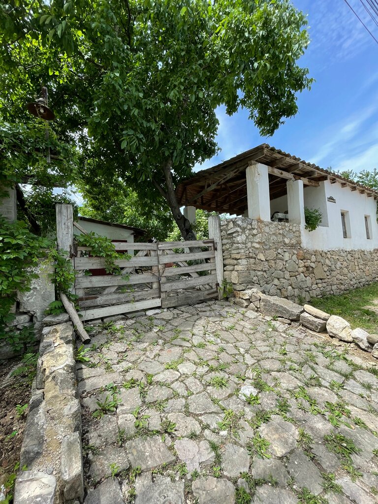 Müzeler ve sanat galerileri Музей истории, культуры и быта крымских татар Эдин, Stary Krym (Eski Kırım), foto