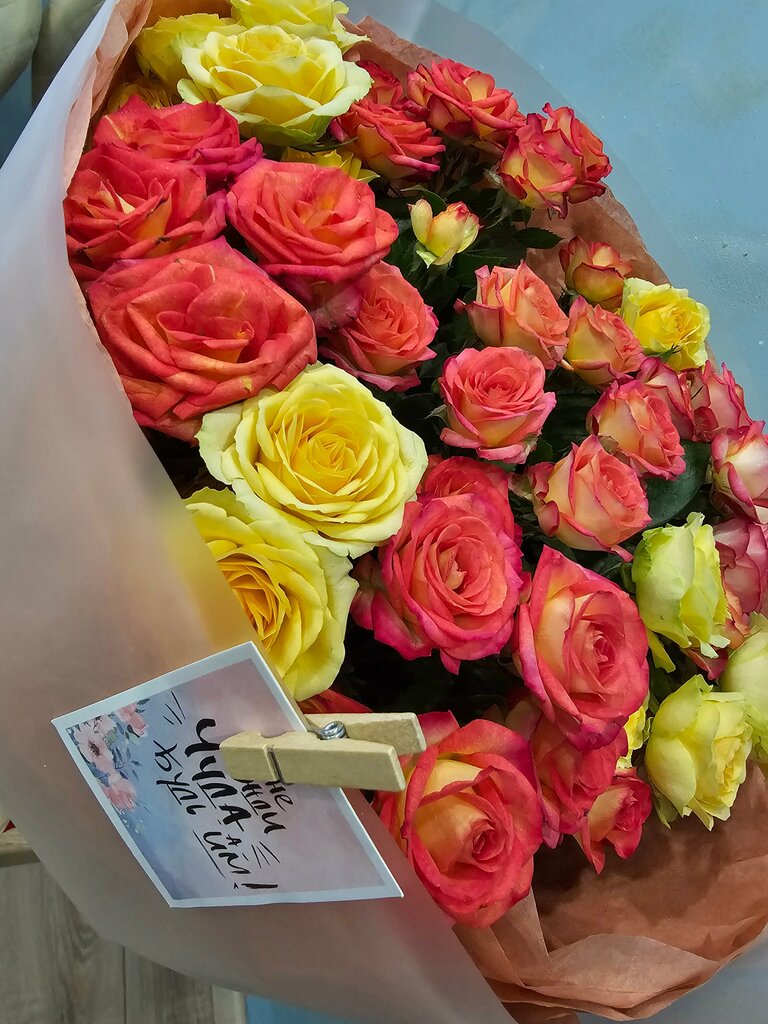 Çiçek teslimatı Цветторг, Tolyatti (Togliatti), foto