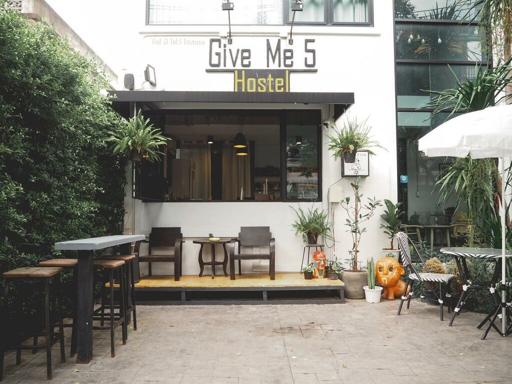 Otel Give Me 5 Hostel, Chiang Mai, foto