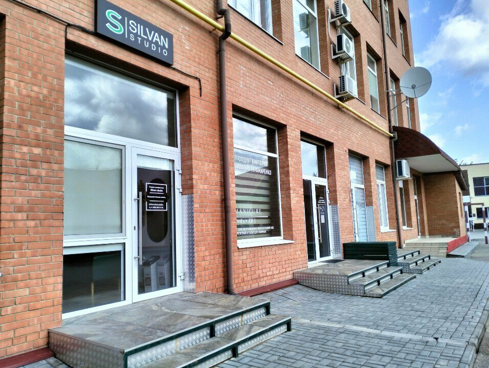 Güzellik salonu Silvan Studio, Engels, foto