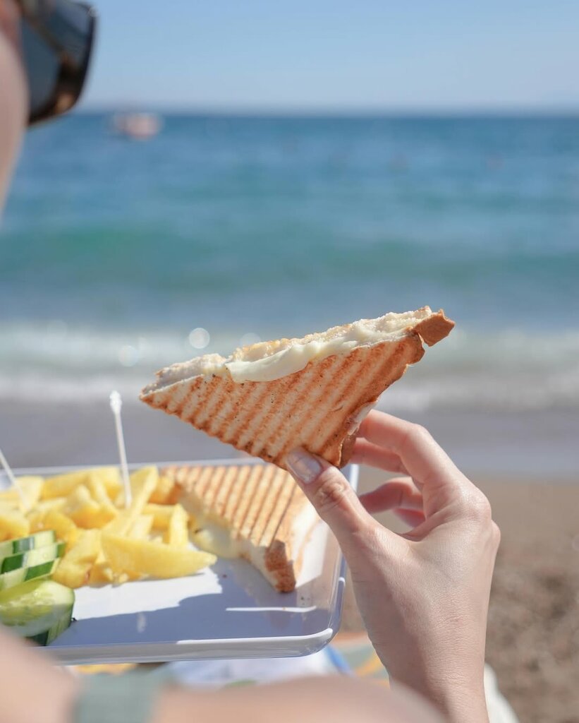 Kafe Omi Beach Kafe, Antalya, foto