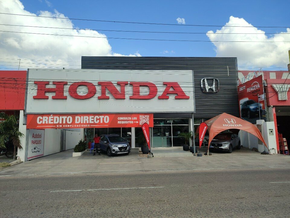 Otomobil satış galerileri Autobol, Santa‑Krus, foto