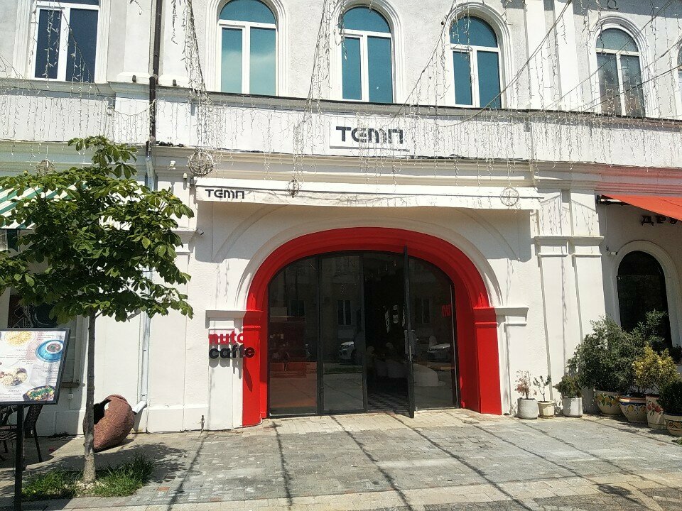 Alışveriş merkezleri Темп, Makhachkala, foto
