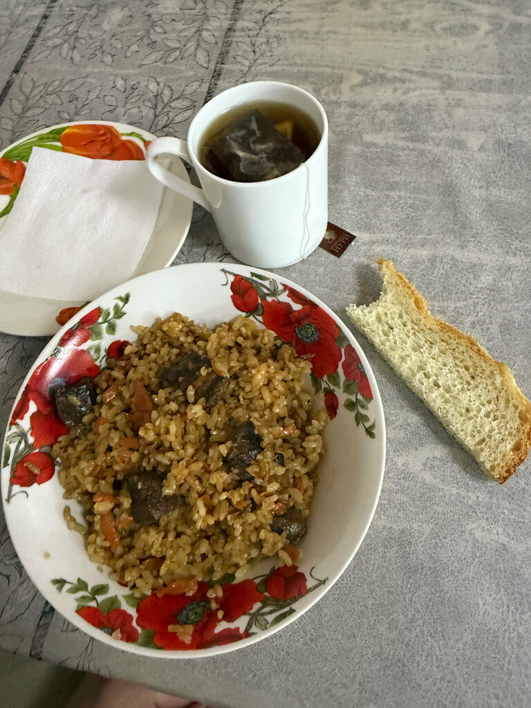 Kafe Сарвар, Çita, foto